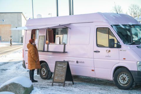 Pinklish Food Truck - myOffice